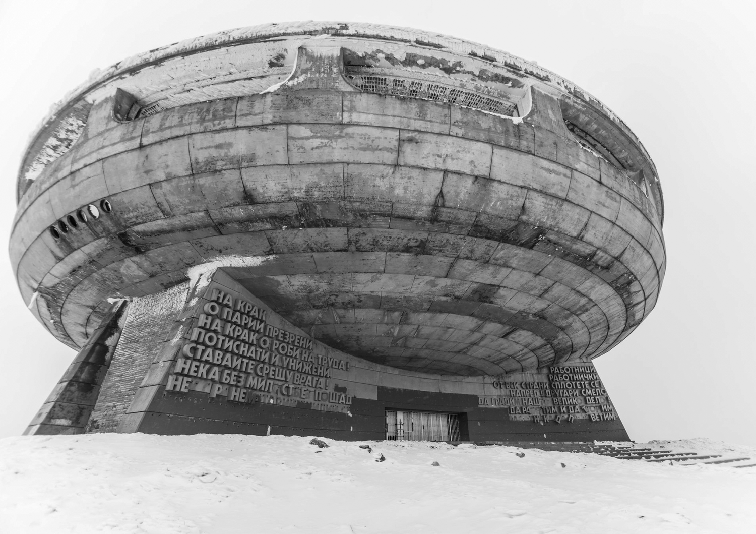 Brutalist Building of the Month: Buzludzha Memorial, Bulgaria – Blue ...
